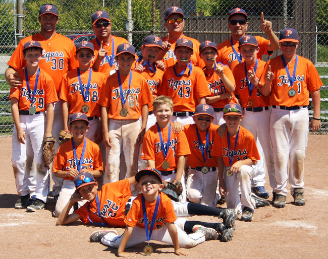 Andrew Verner Coaches Team to Championship - Peterborough Petes