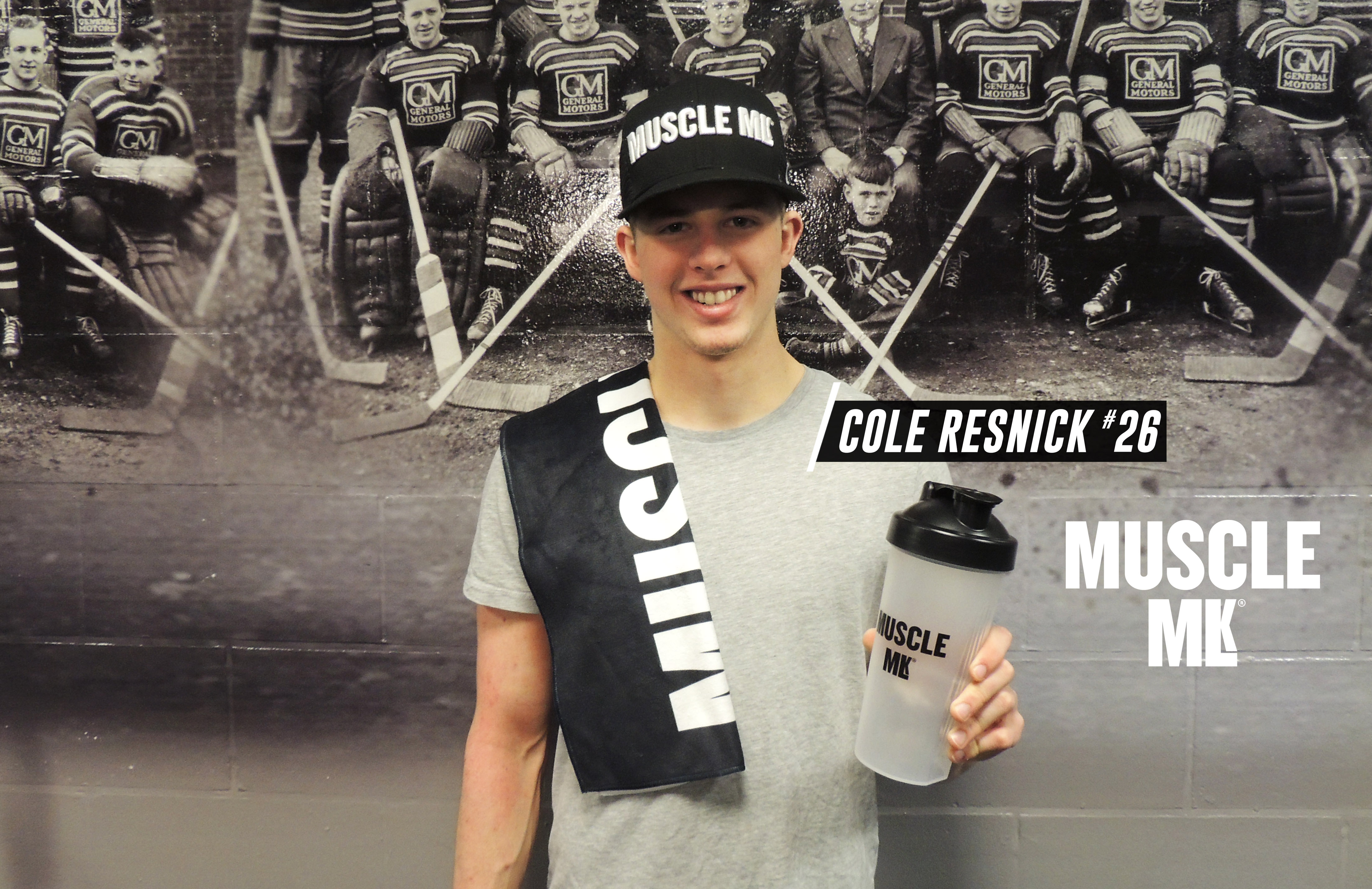 Hockey How To's with Muscle MLK - Oshawa Generals