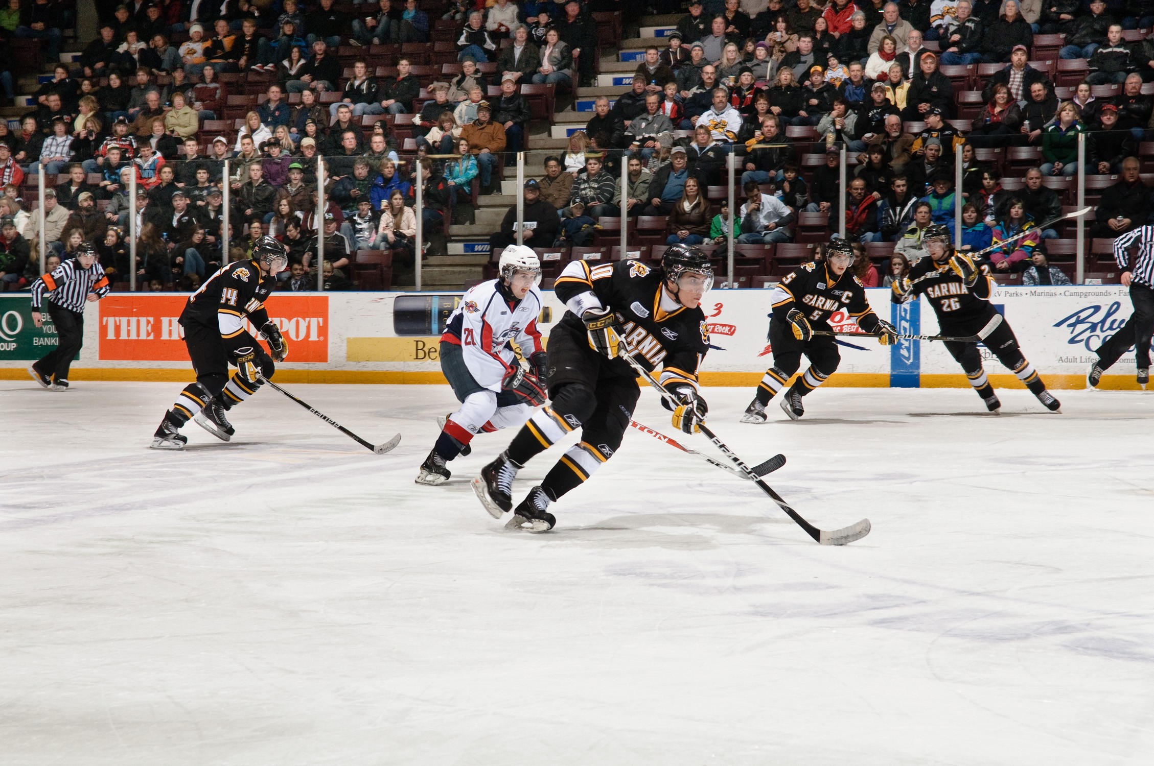 Sting Explode In 9-4 Win Over Spitfires - Sarnia Sting