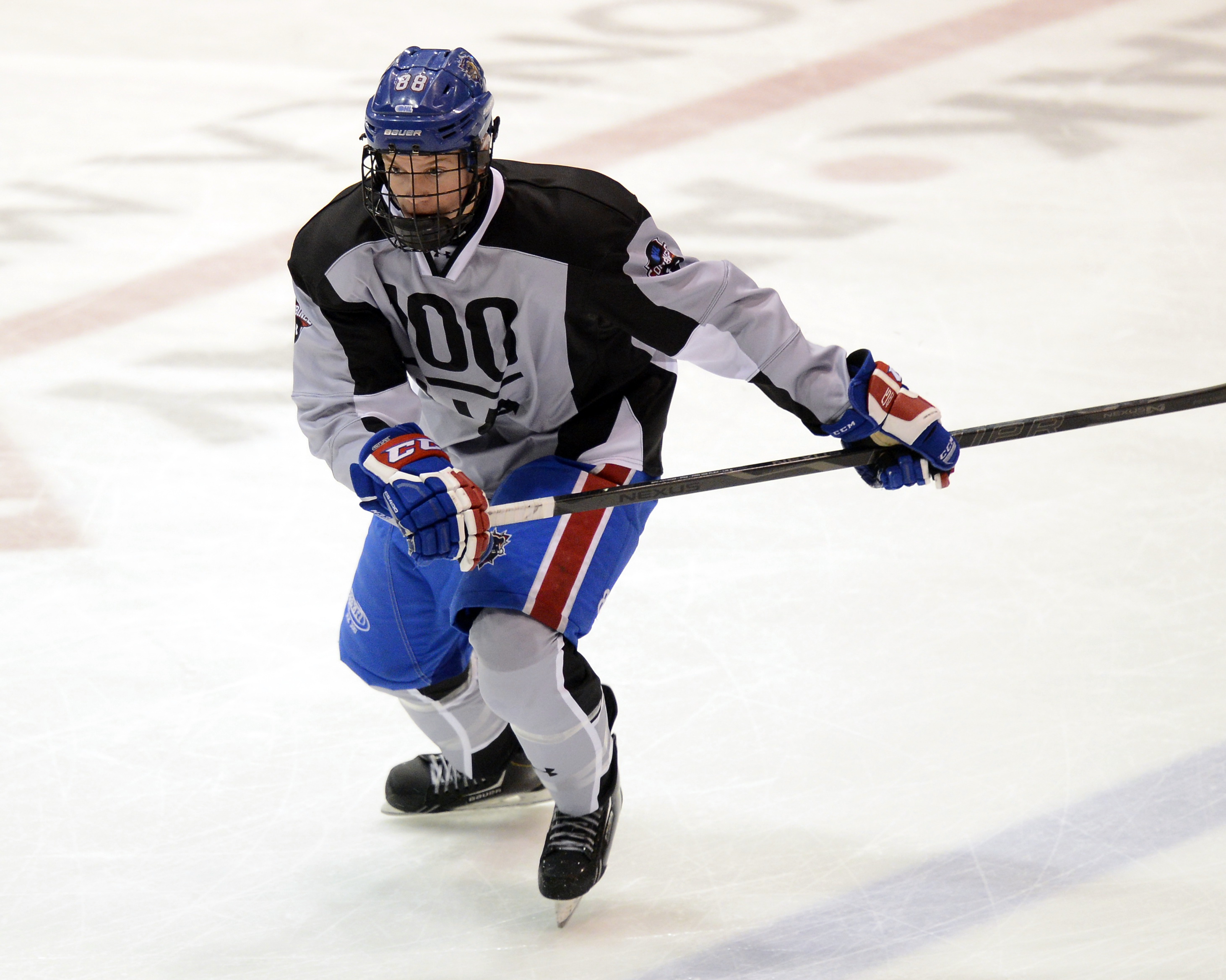 Bourque Commits to Wolves - Sudbury Wolves