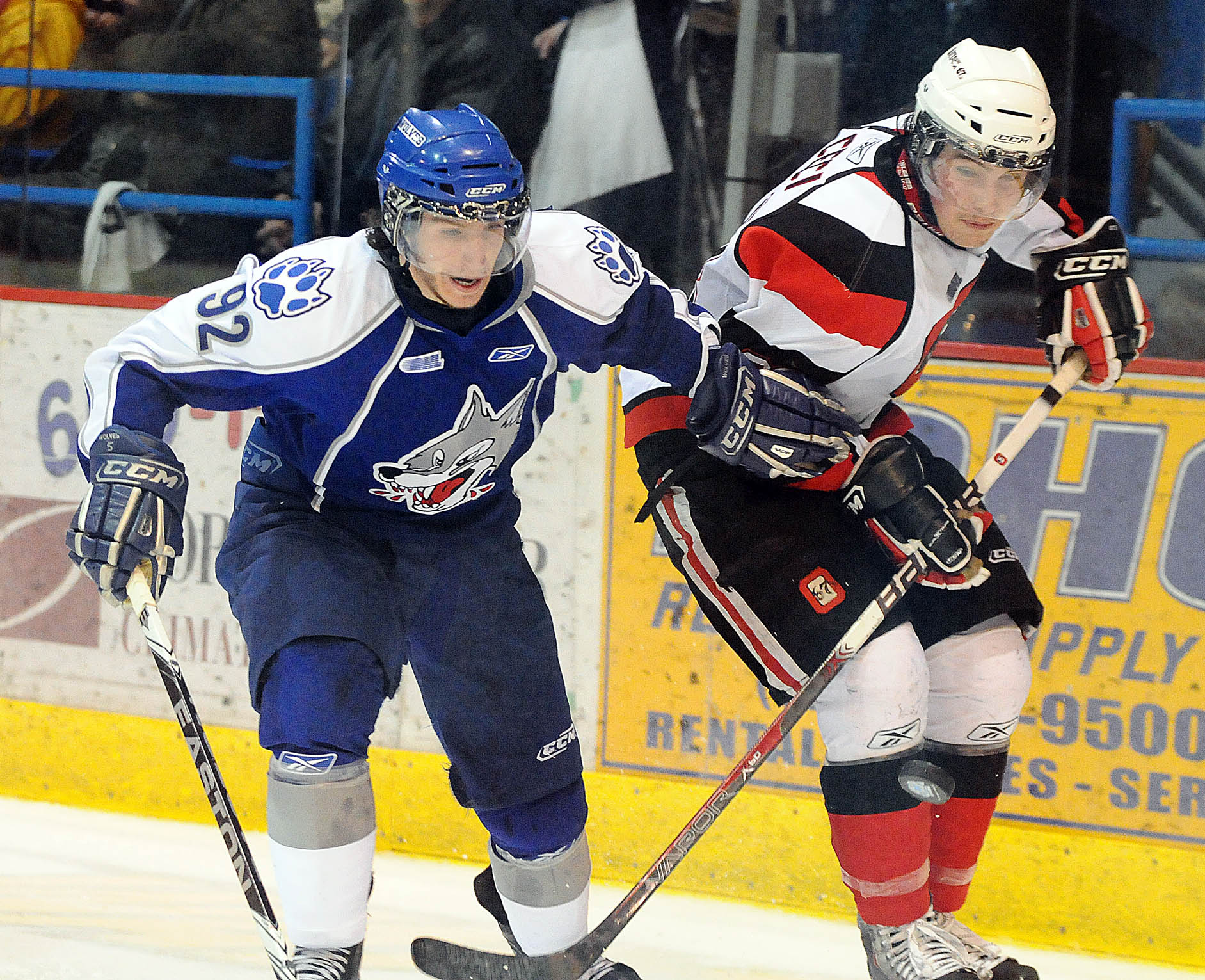 Game 4 Tonight in Ottawa - Sudbury Wolves
