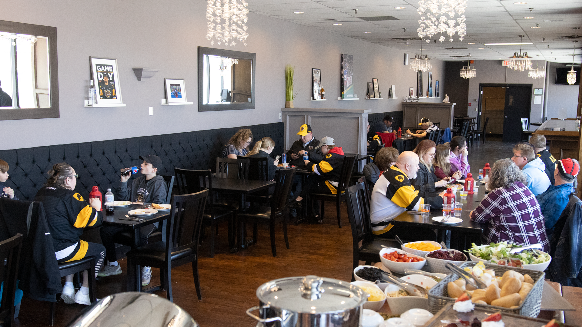 The Lounge. Open Friday - Reserve A Seat! - Brantford Bulldogs