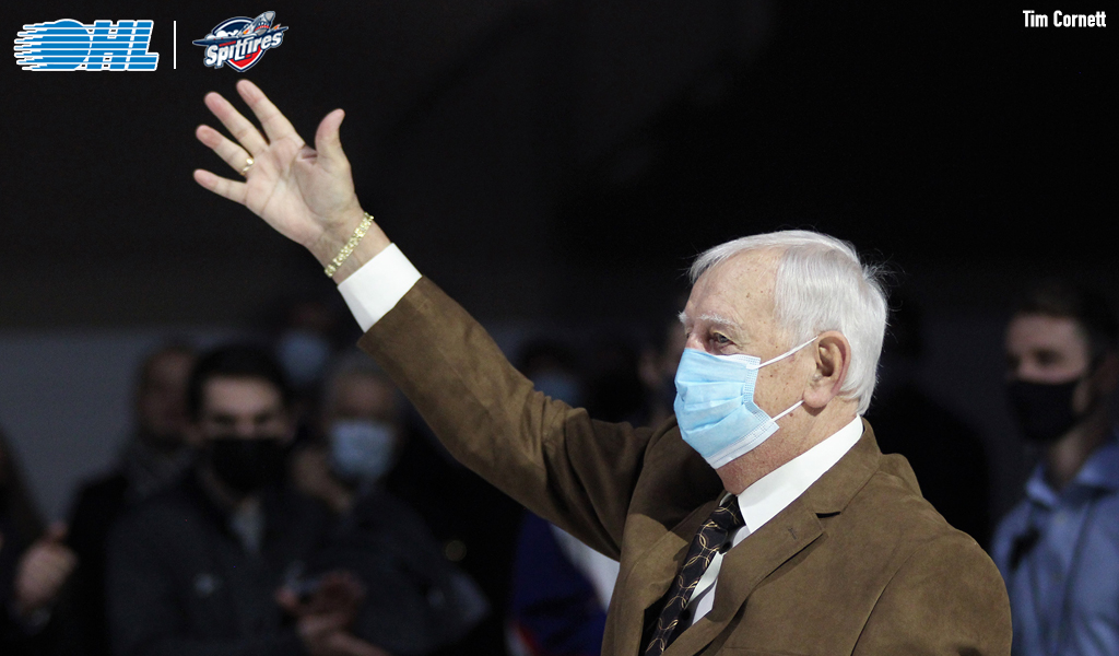 Spitfires honour former GM/Coach Wayne Maxner - Ontario Hockey League