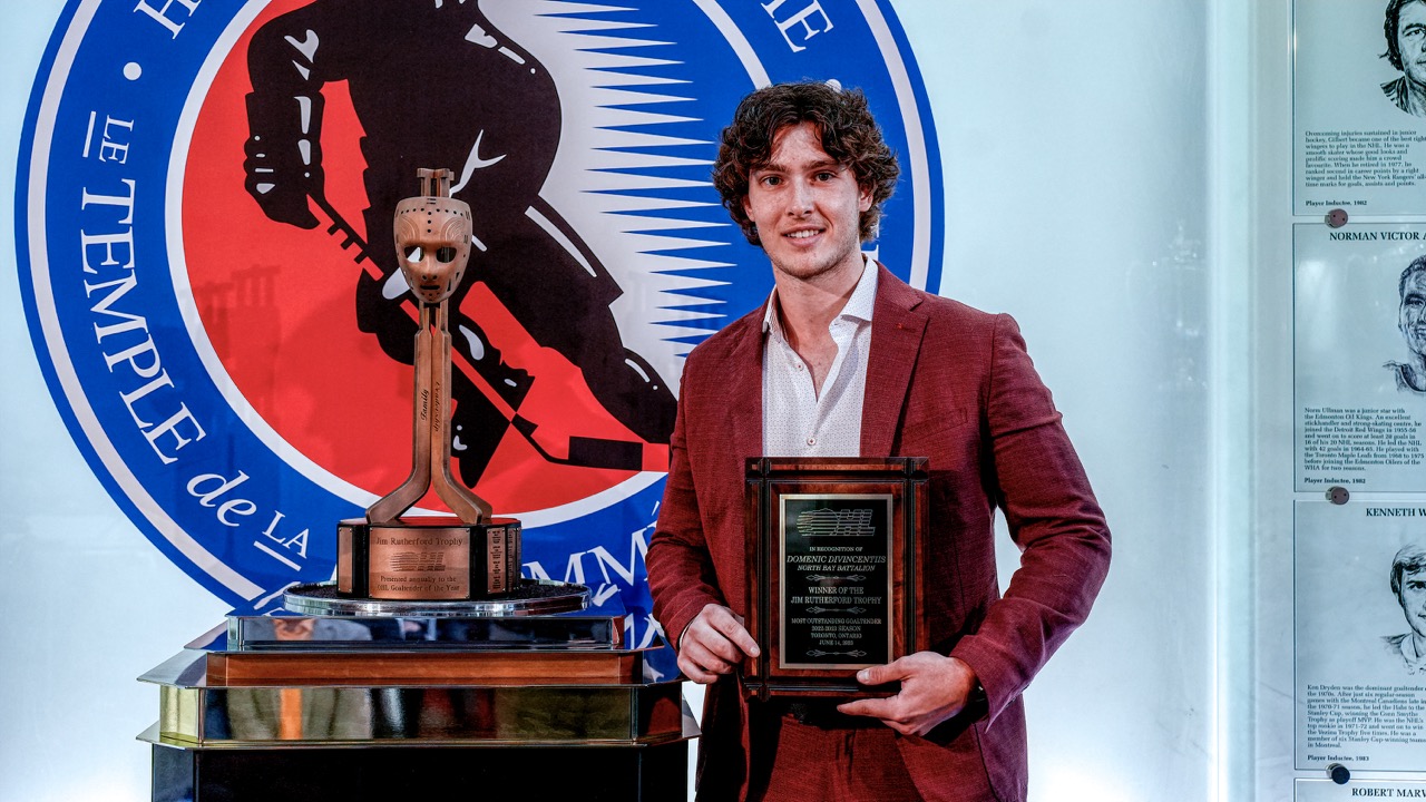Dom DiVincentiis - Jim Rutherford Trophy / Goaltender of the Year ...