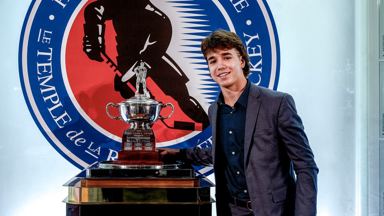 Michael Misa - Emms Family Award / Rookie of the Year - Ontario Hockey ...