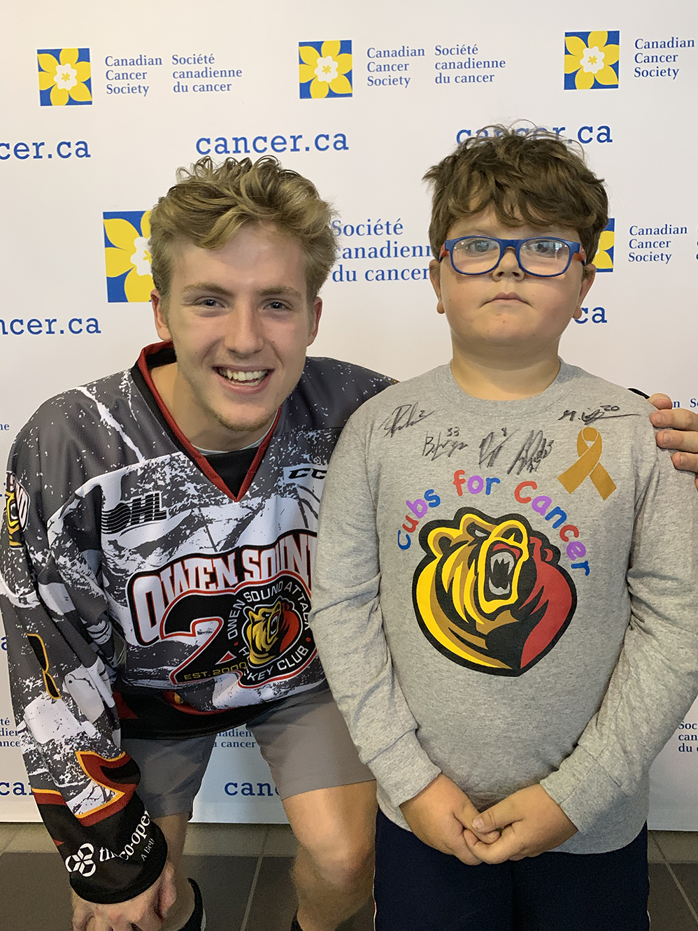 Attack Teaming Up For Cancer Society Head Shave - Owen Sound Attack