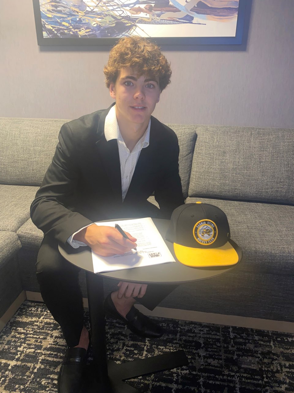 Sting Sign 2022 5th Round Pick Karsen Chartier - Sarnia Sting