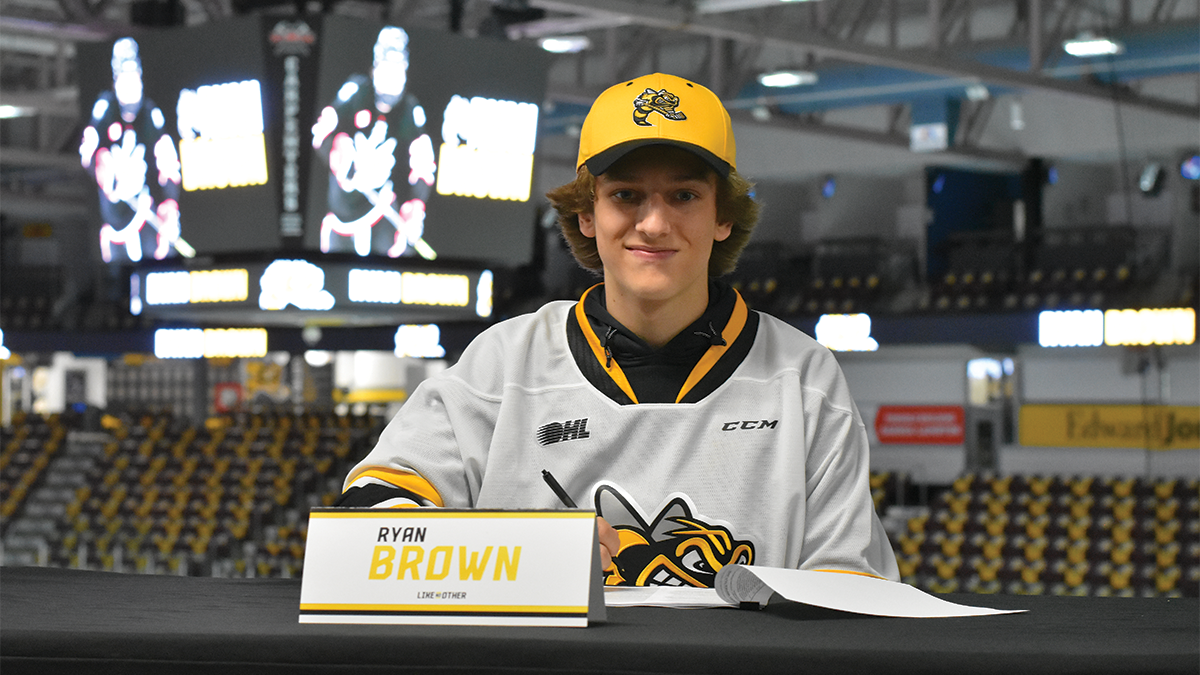 Sting Sign 2023 17th Overall Pick Ryan Brown - Sarnia Sting