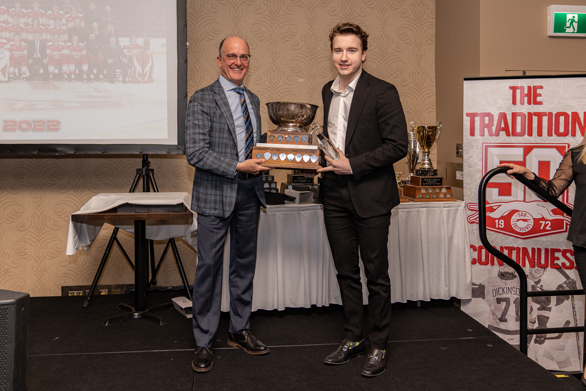 2021-22 Team Award Winners Announced - Soo Greyhounds