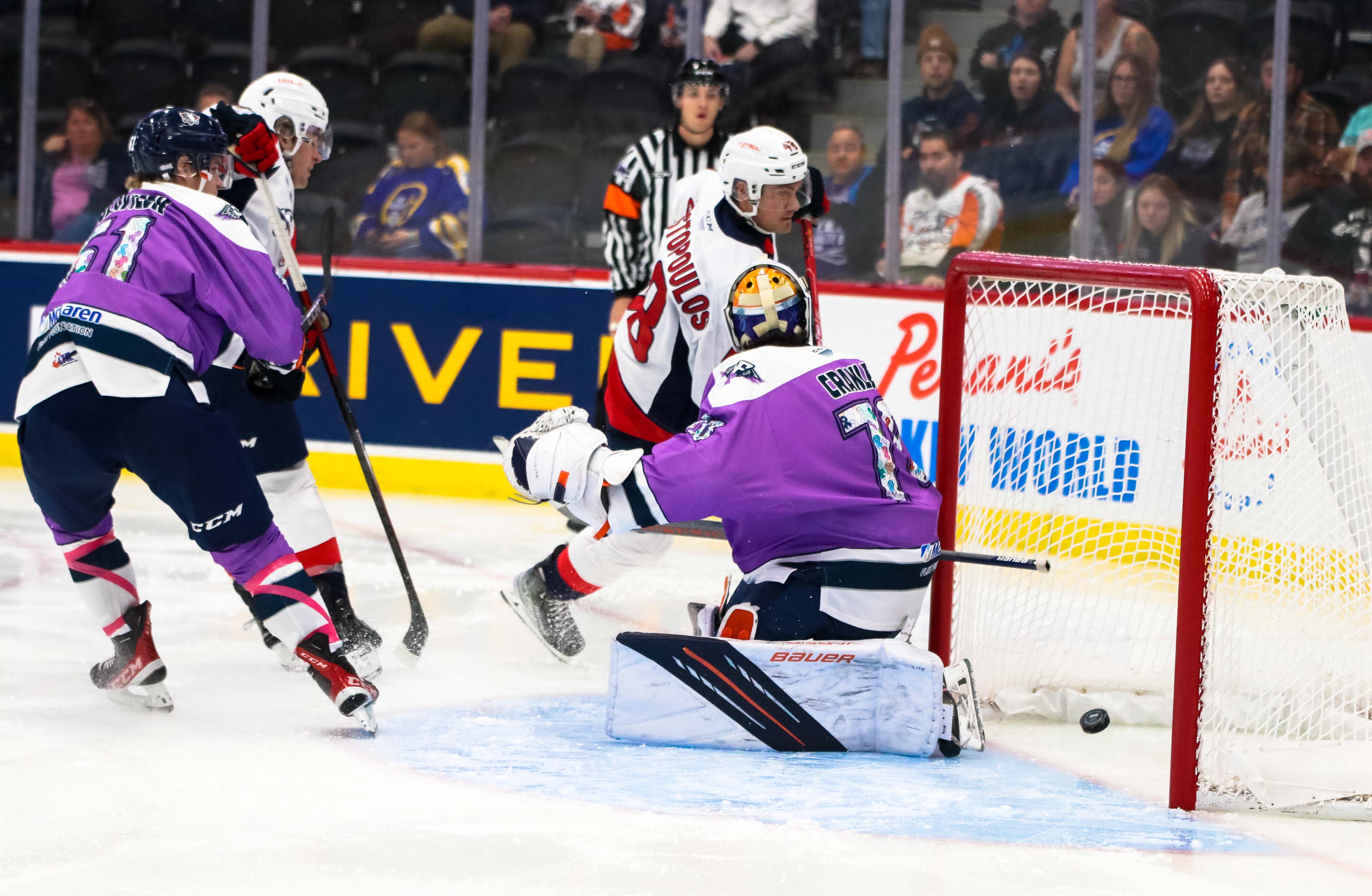 Spitfires Win 6-5 in Flint - Windsor Spitfires